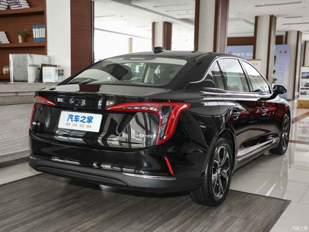 Hongqi E-QM5 sotiladi yangi