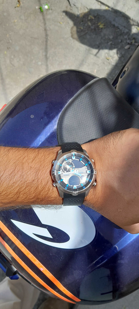 Часы CASIO Edifice  Продается