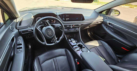 Продается HYUNDAI SONATA 2021г, позиция FULL