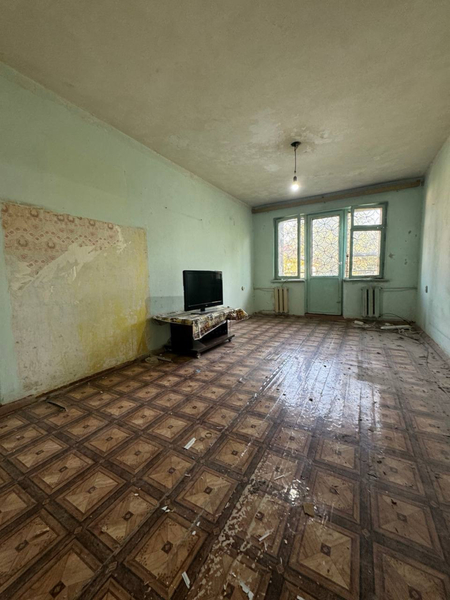 Продается Чиланзар 24 2 комнатная