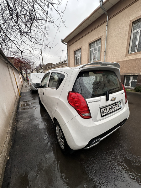 SPARK 1.25 srochno sotiladi