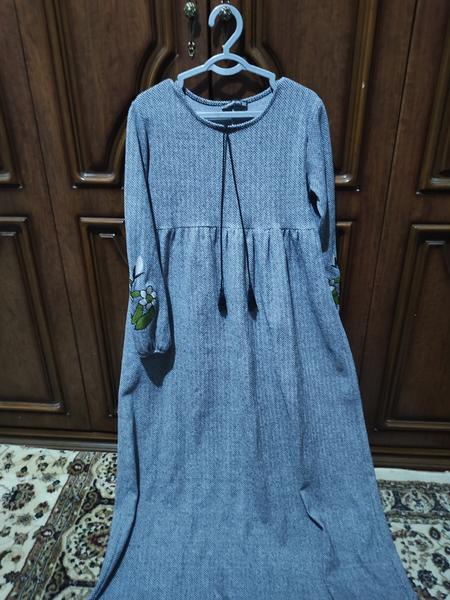Ko'ynela sotiladi,hammasi 80.000dan