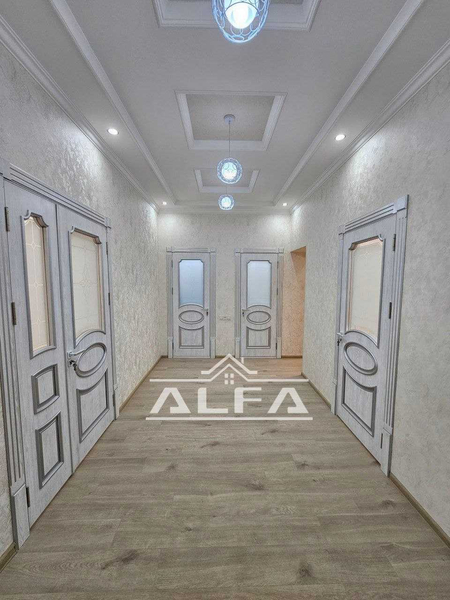4 xonali qilingan 110m² 3-qavat sotiladi.