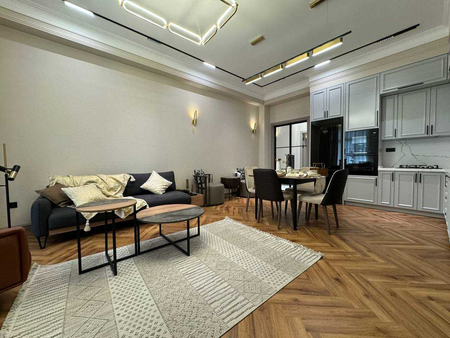 Продам квартиру с ремонтом в центре ЖК SKYLINE TOWER 2/6/14, 73 м2