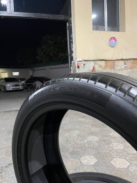Pirelli p zero 265/45/21 sotuvda