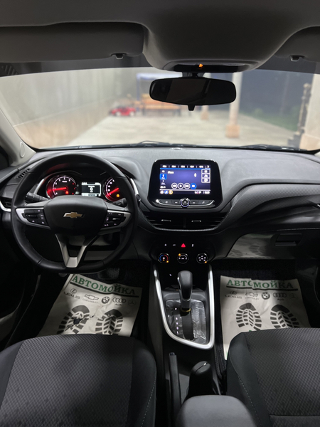 Onix 4LT LTZ turbo avtomat sotiladi srochno