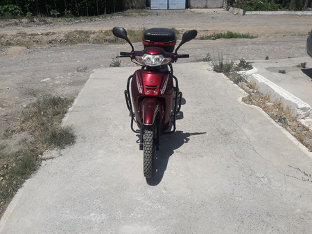 Скутер 4 скоростной