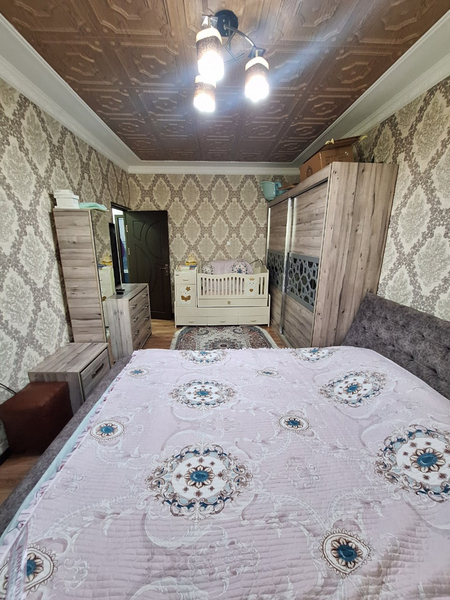 Феруза Продается квартира 3/4/4 балкон 1.5х6 можно под ипотеку
