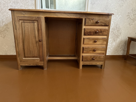 Продается спальная мебель