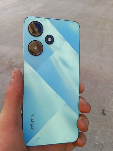 Infinix hot 30i ram4+4 rom128