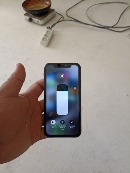 Iphone 11 black 64gb