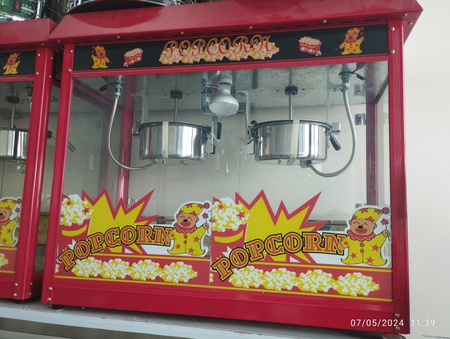 Popcorn aparat turli xili bor