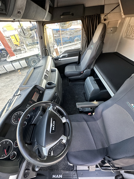 Продается Тягач MAN TGX.18.440