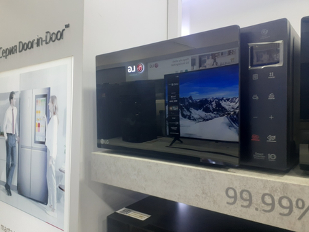 Микроволновая печь LG MS2535GIS