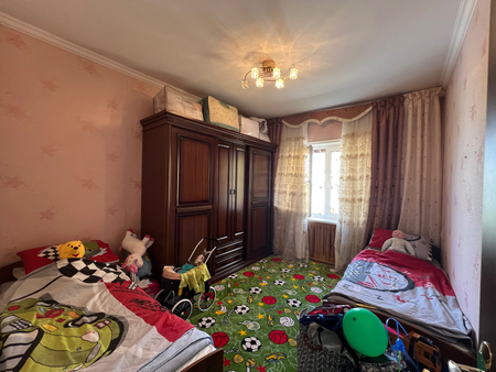 3к на Юнусабаде комнаты раздельные, есть гараж, площадь 89кв.м(158676)