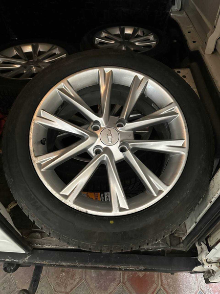 Lexus диска новый