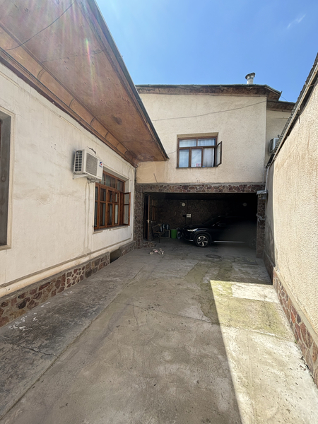 продается дом на улице Уста Ширин(батумский)