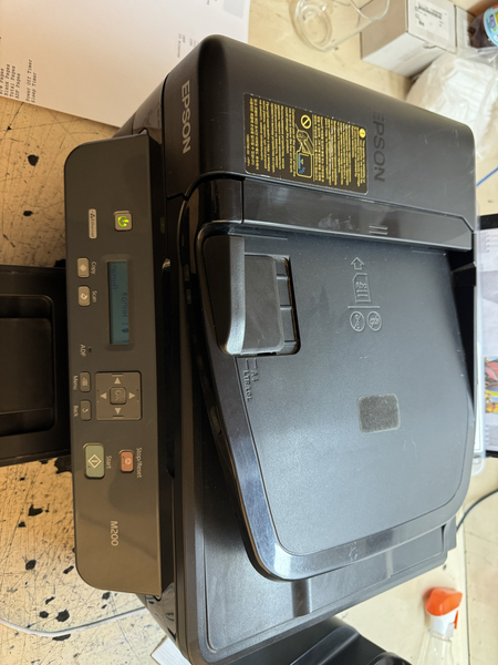 Epson m200 3в1 xoliati alo