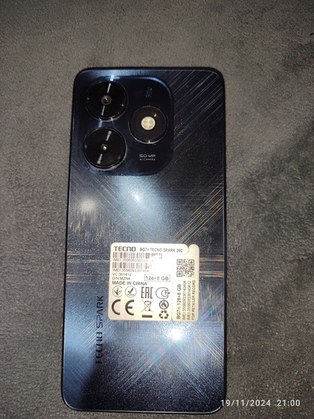 TECNO SPARK 20 C 128+8 GB HOLATI YANGI Karopkasi yoʻq koʻpya beriladi