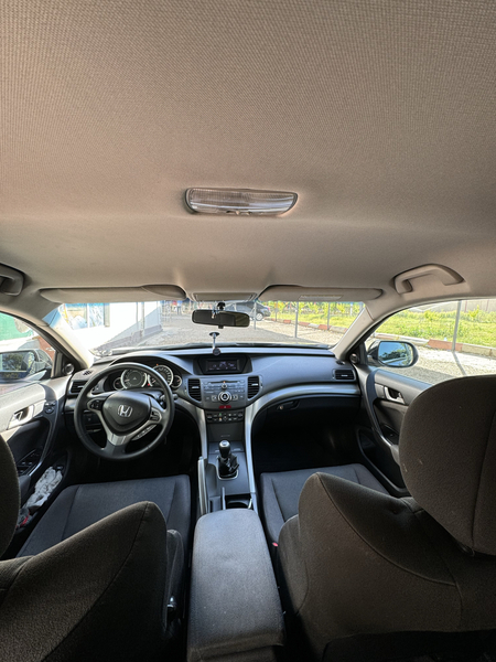 Honda accord 2009 yili