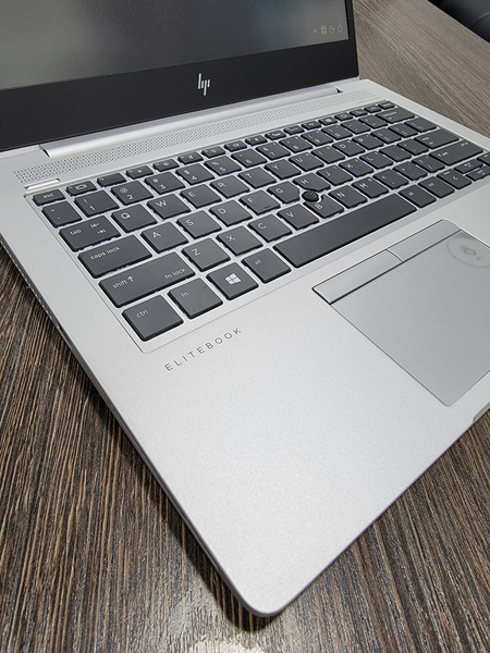 мощный i7 бизнесбук HP Elite Book 830 G6, для графических и офисных