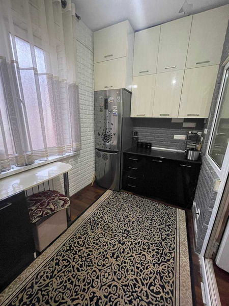 Срочно продаётся 4 комнатная квартира, площадью 94 кв.м !!!