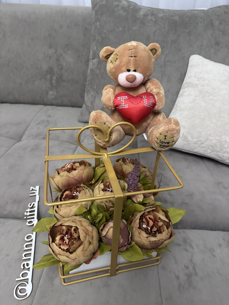 Buket s Teddy, Teddyli korzina