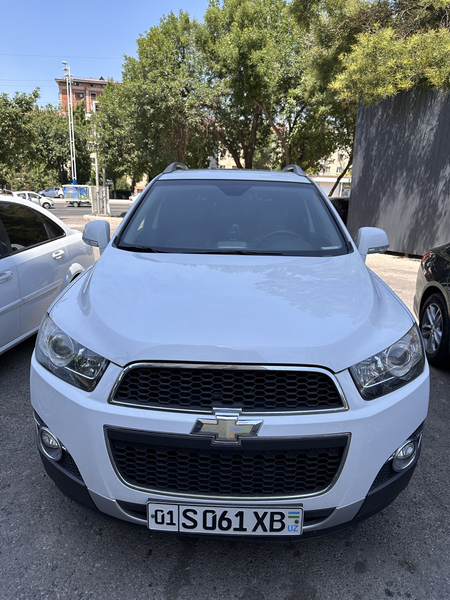 Captiva 2 sotiladi oilaviy zur moshina