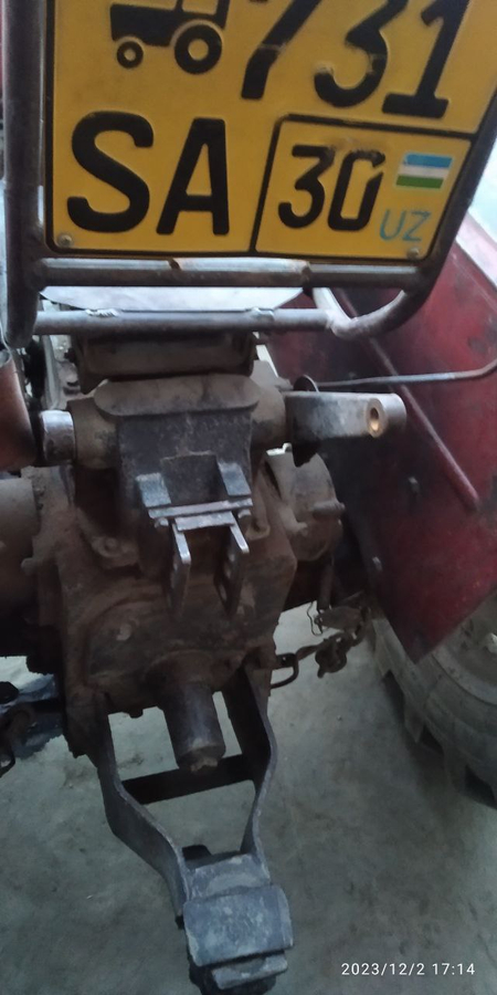 Mini traktor 2 porshunli holati zoʻr