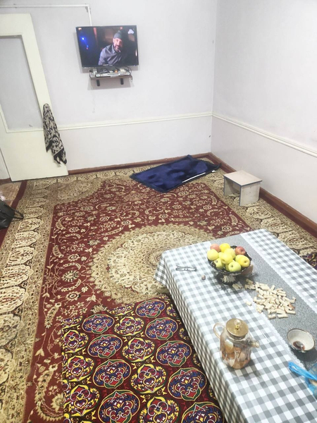 Чиланзар-11 2/4/4 балкон-1.5*3 комнаты раздельные 50кв.м дом панельный