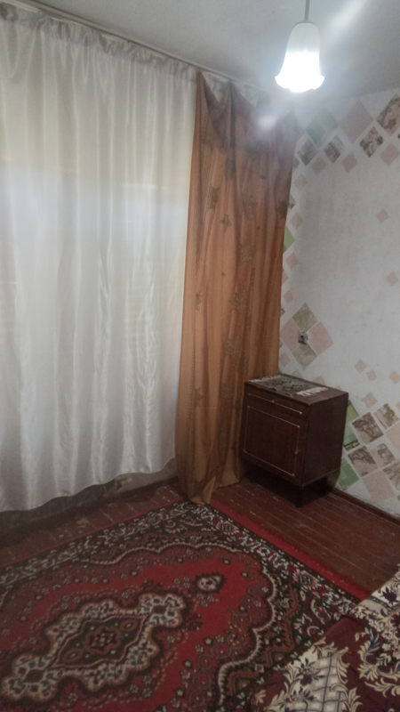 Сдаю 4-х комнатную квартиру. Своя