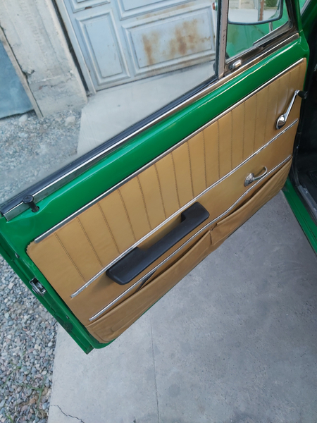 vaz 2101 sotiladi