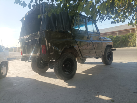 Uaz sotiladi holati zur