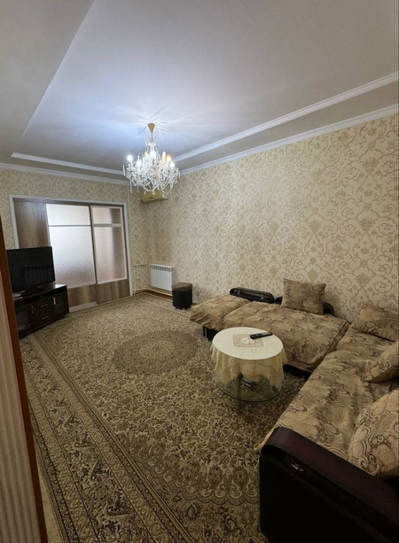 Сдаётся 2в3 комнатная квартира, ориентир : Госпитальный , Макро/ Центр