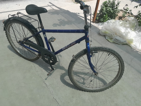 Velosiped sotiladi
