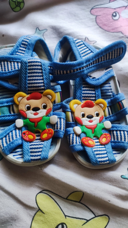 Босоножки с пищалкой, обувь, тапки