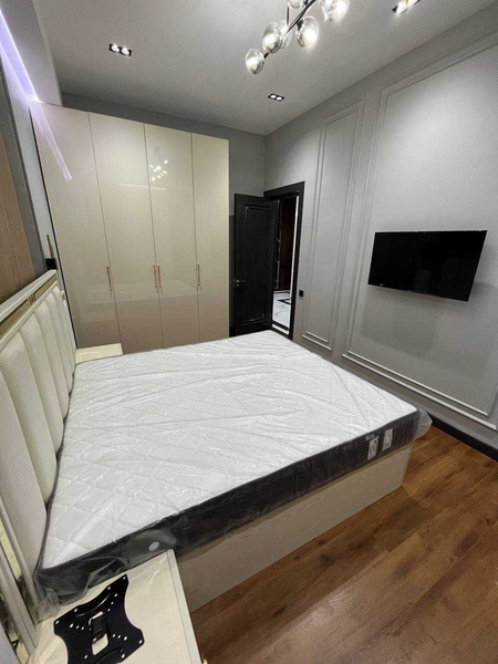 Срочно продам 3х комнатную квартиру на MIRABAD AVENUE