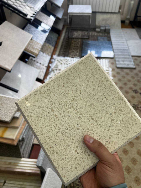 Fasad va sokl uchun aglomerat granit mramo stupenka