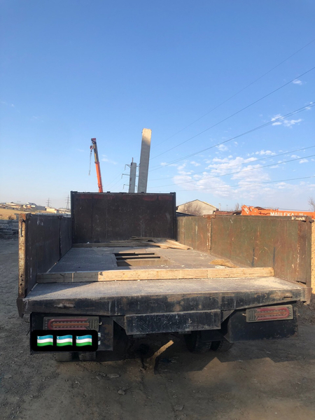 Kamaz bortovoy sotiladi