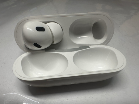 Apple airpods 2 TYPE-C продам