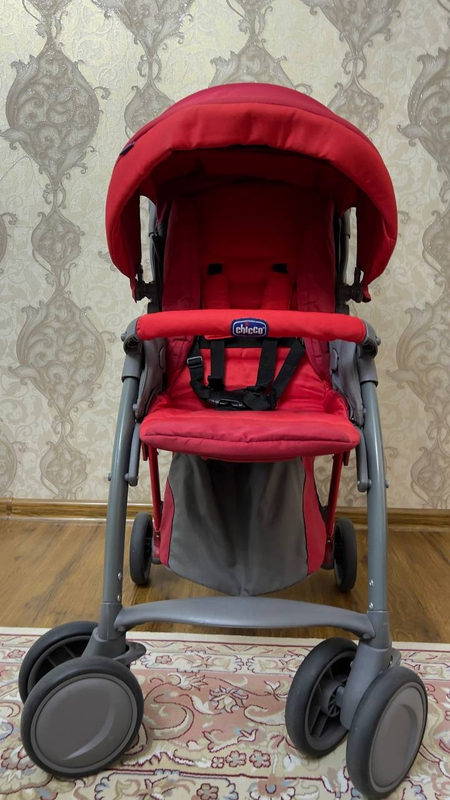 Детская коляска Chicco