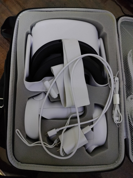 Meta Quest 2 Advanced All in One Virtual Reality Headset