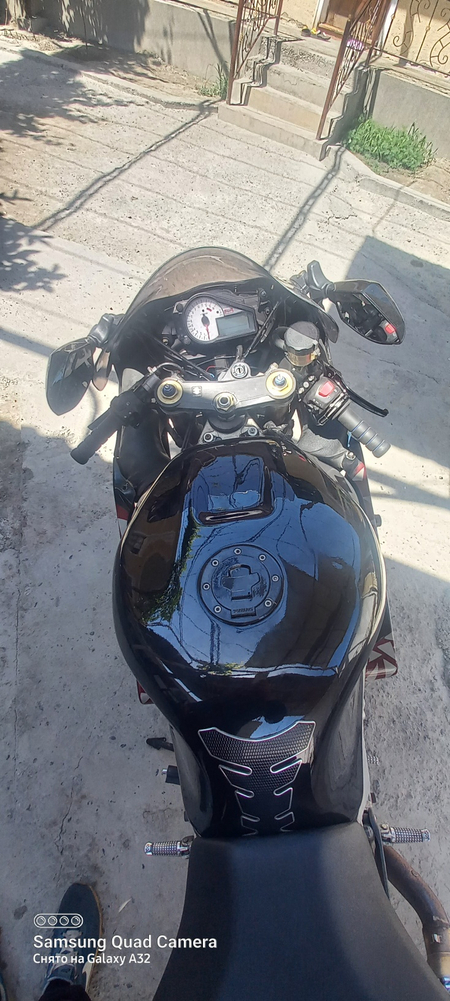 Suzuki gsx r 1000