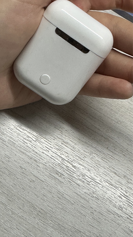 Наушники airpods беспроводные