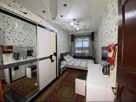V4780 2/1/4 Чиланзар Цкв Ор. Метро Мирзо Улугбек 52м2 Средний ремонт