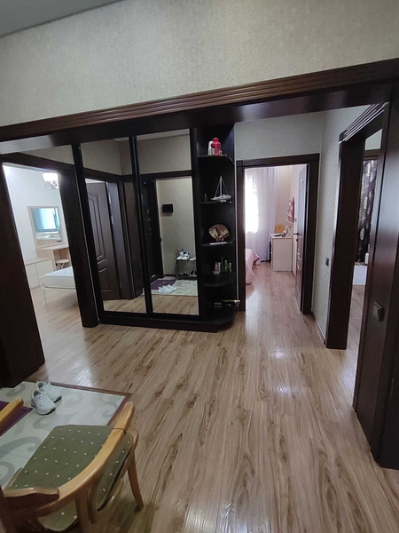 Продам 4х комнатную 95м² в центре