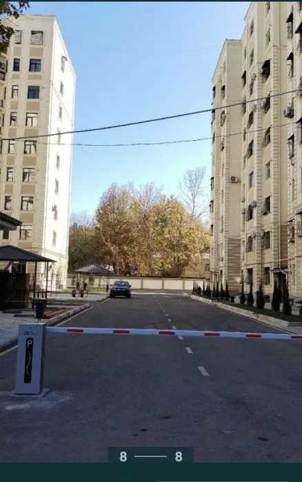 Сдаётся квартира в Чиланзарском районе. Ор-р: напротив метро Чиланзар.