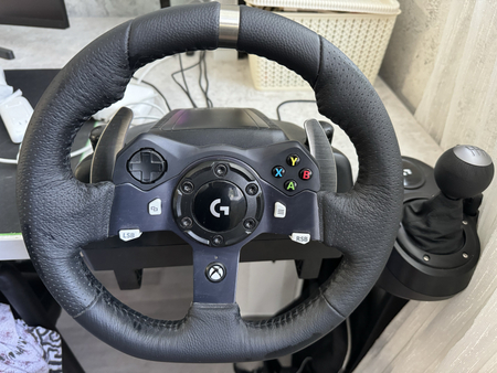 Logitech G игровой набор руль,педали,коробка передач