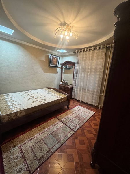 Срочно сдается 4х ком квартира, ор-р:ул. Чехова, 100м2