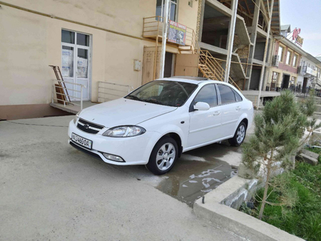 Продается lacetti